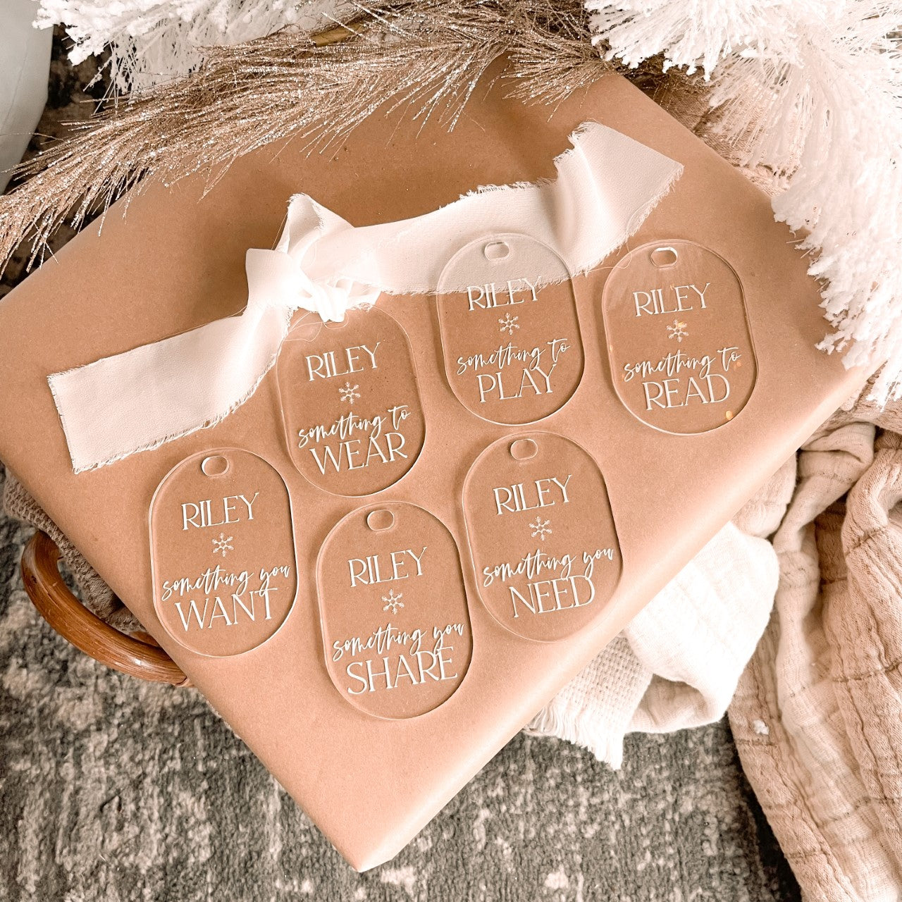 personalised tags for gifts